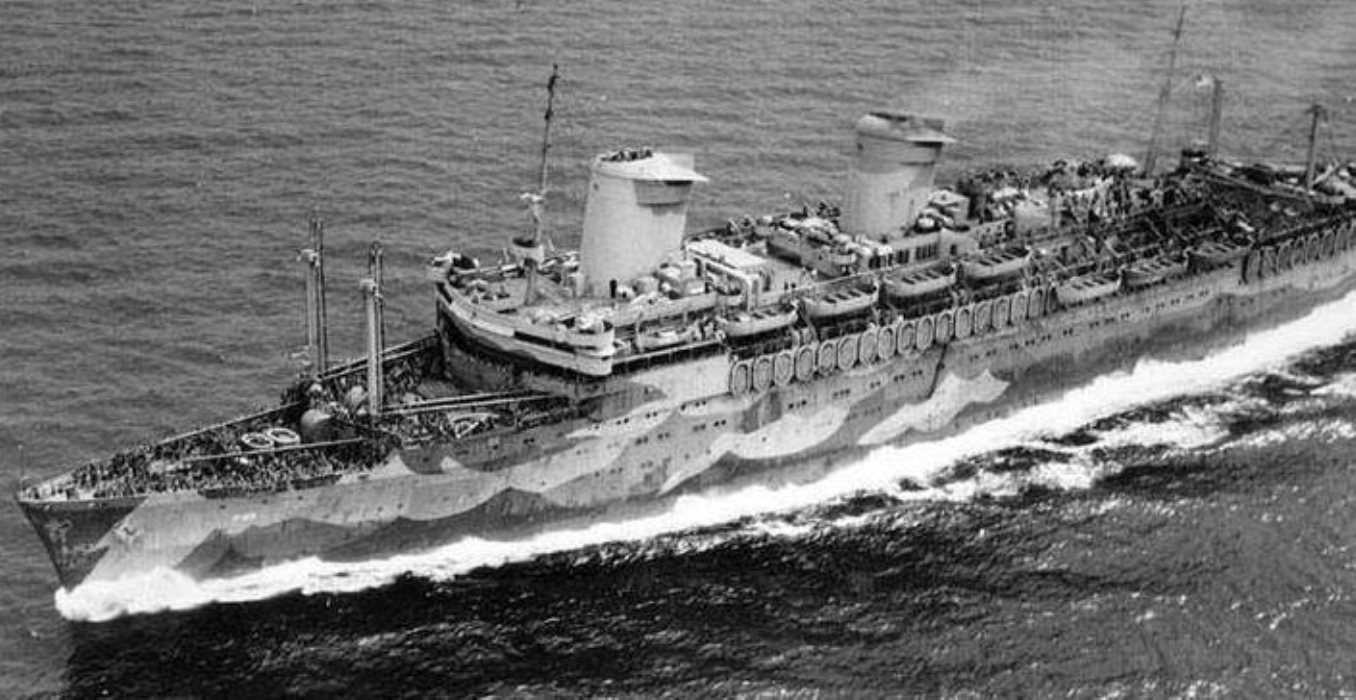 ShipVoyages - SS America ship photos gallery